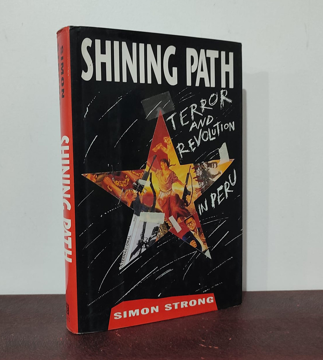 Shining Path. Terror and revolution in Peru - Libros Perú